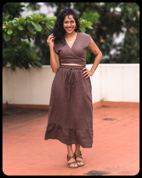 Paula Knot top and Mave Skirt – The Maker Studio